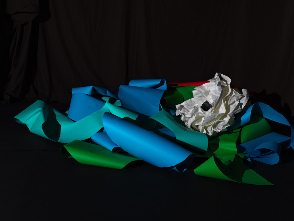 Edward Baker - Paper Figures | LensCulture