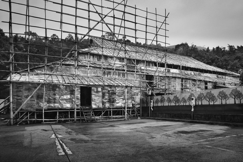 Duncan McInnis - "Sustainable" Temporary Theatre Structures in Hong ...