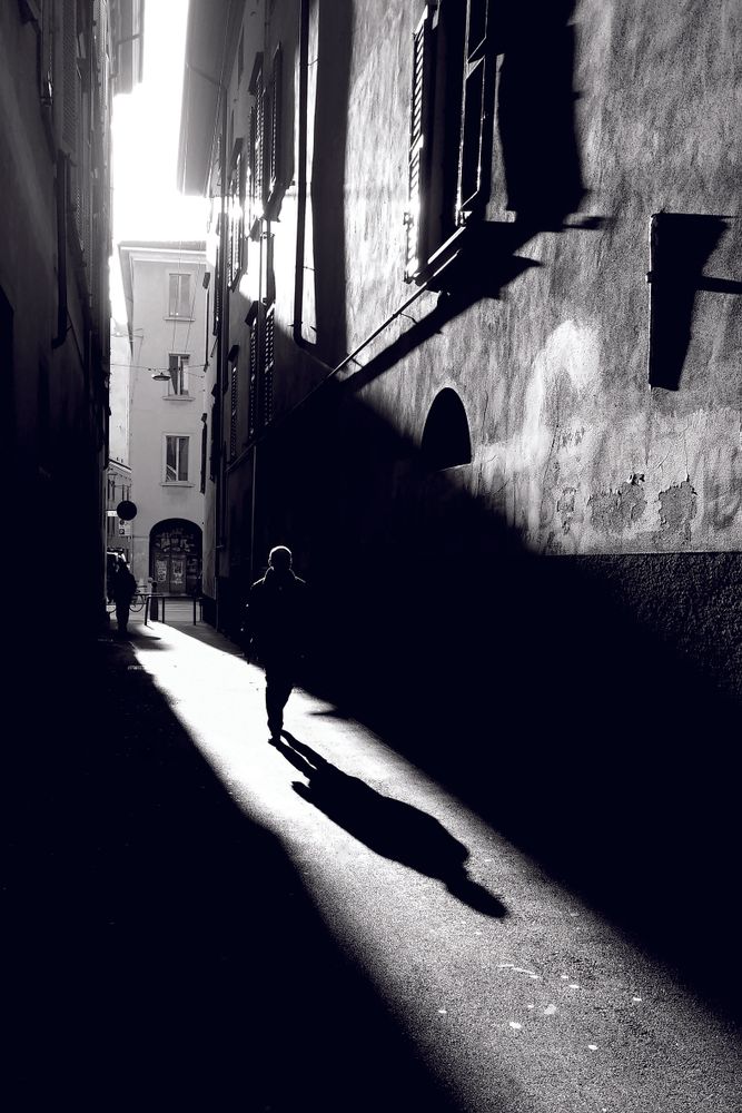 Tamayo Horiuchi - Abstract Shadow | LensCulture