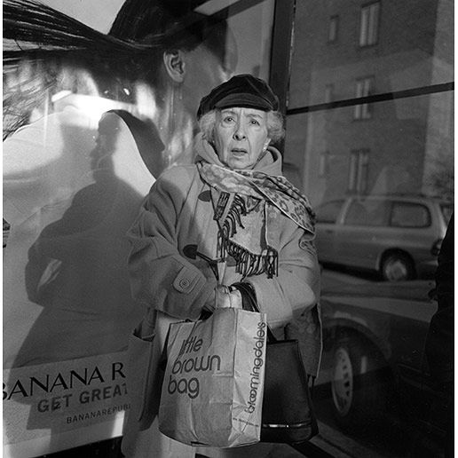 Peter Kayafas - People in New York | LensCulture