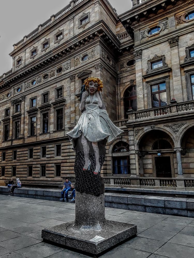 Kenneth Mathewson - Street Photography-K.L. Mathewson | LensCulture