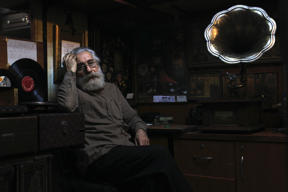 Thomas J. Smith - portraits | LensCulture