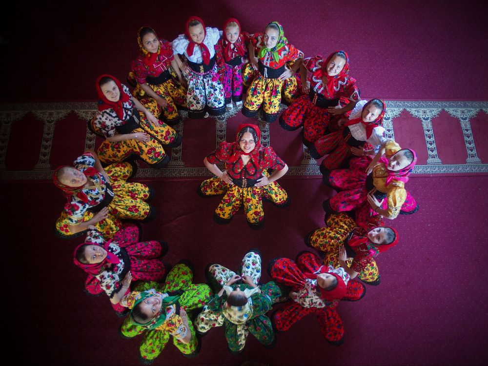 Tiplea Remus - flowers in Oas coutry | LensCulture