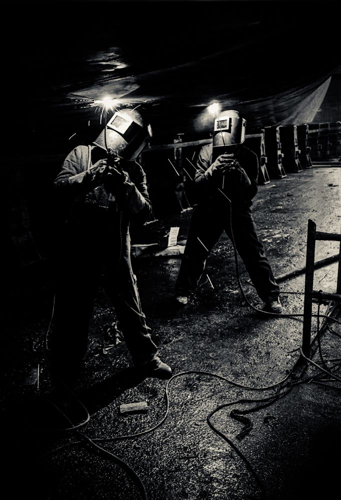 Simon Andrew MacArthur - Dry Dock | LensCulture