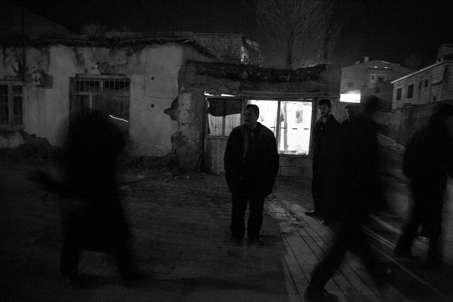 Savas Onur Sen - Watch | LensCulture