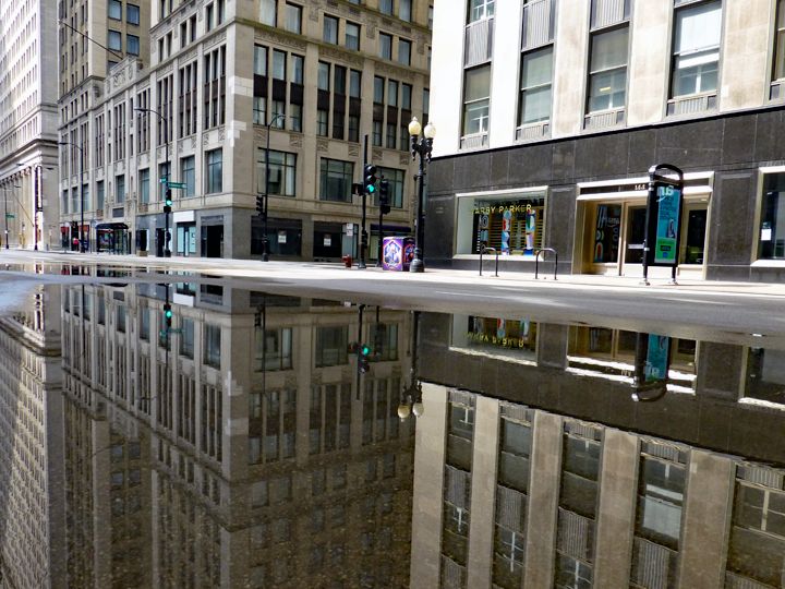 Daniel Teafoe - JOURNAL #4 - DOWNTOWN GHOST-TOWN | LensCulture