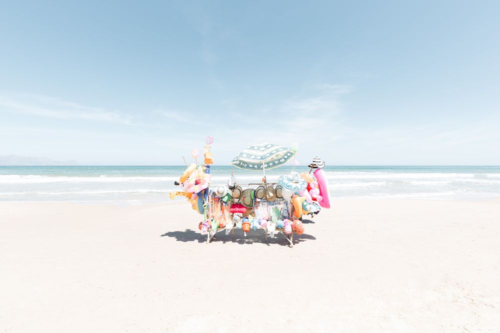 Alberto Alicata - Somewhere over the beach | LensCulture