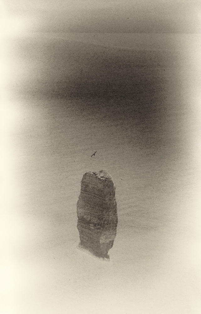 Gert Motmans - An ocean in between the waves | LensCulture