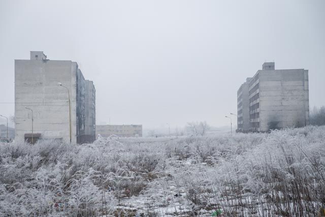 Vladimir Zivojinovic - Lunik IX - inside the biggest Roma community (de ...