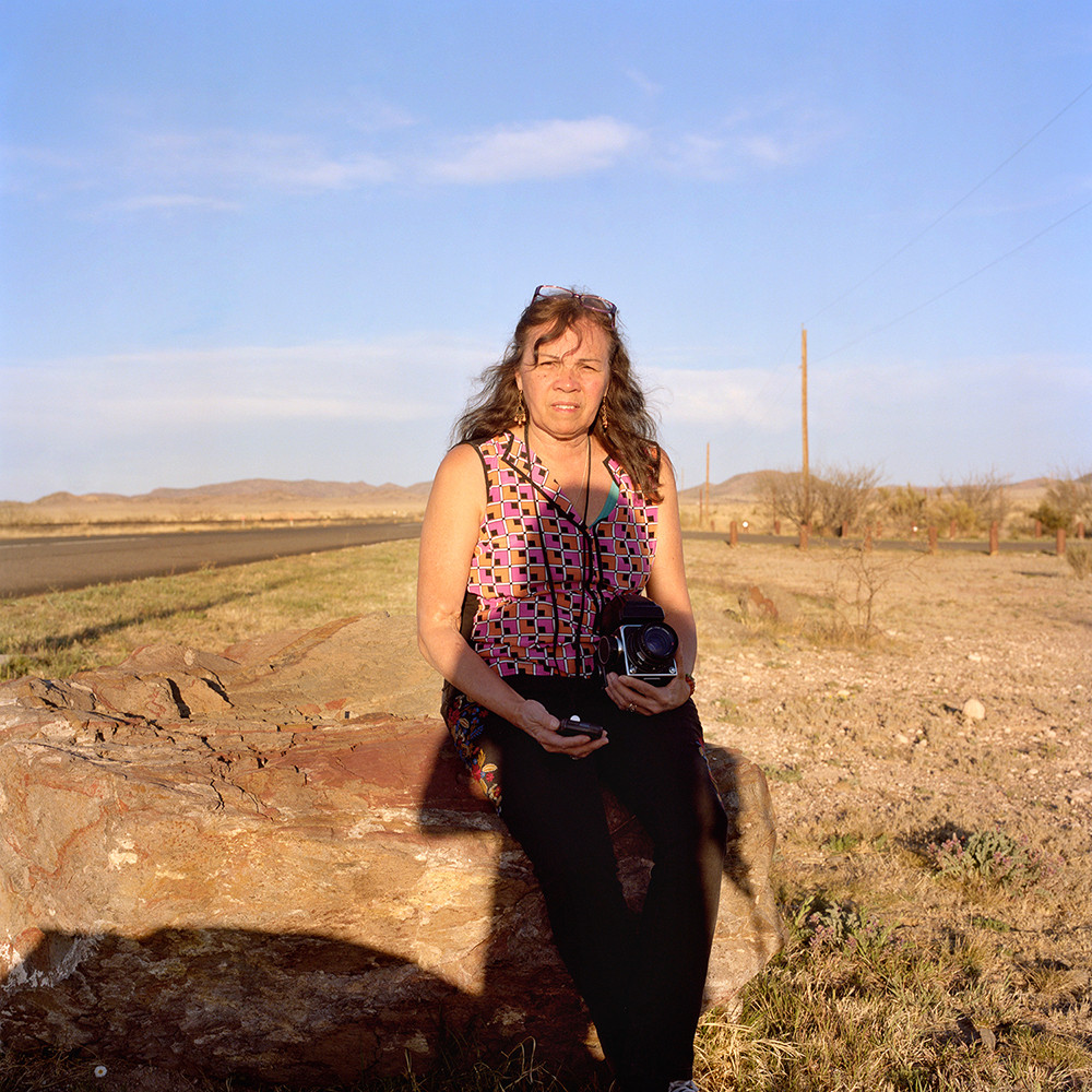 Ariana Gomez - The Blue of Distance | LensCulture