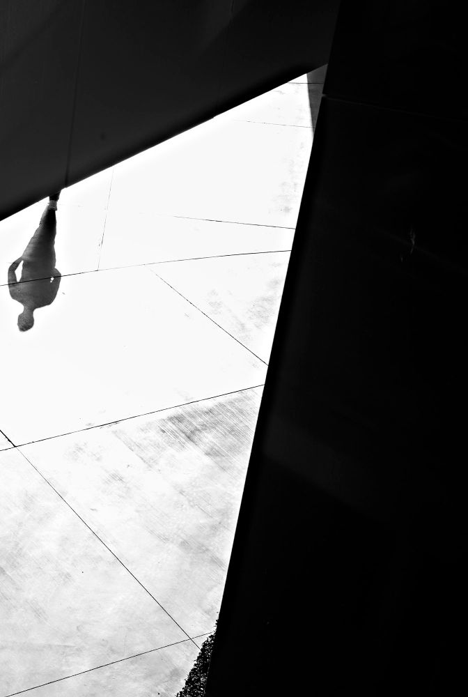 PEPE HANZE - DIRECTIONAL SHADOWS | LensCulture