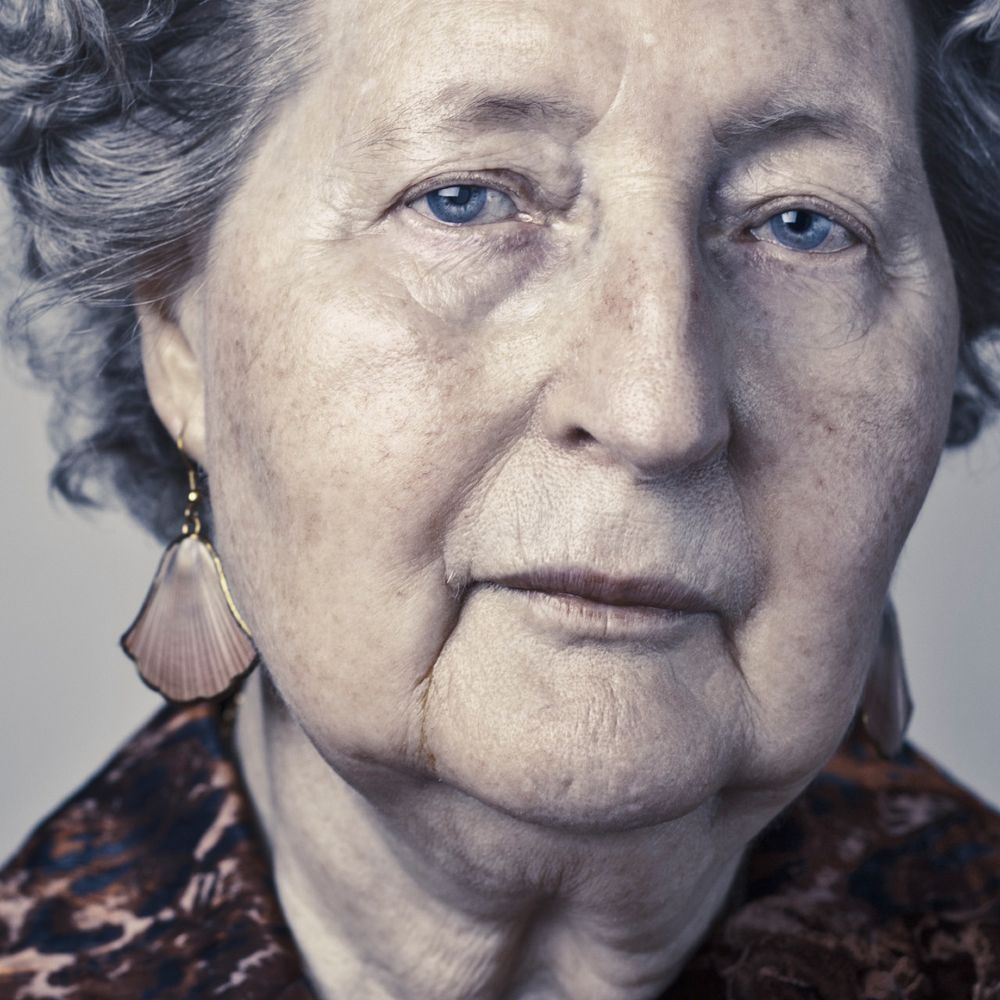 Portrait-Fotografie Ronald D. Vogel - Can't get closer | LensCulture