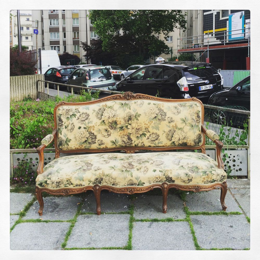 Asli Aktug - The Leftovers (Part I - Objects) | LensCulture