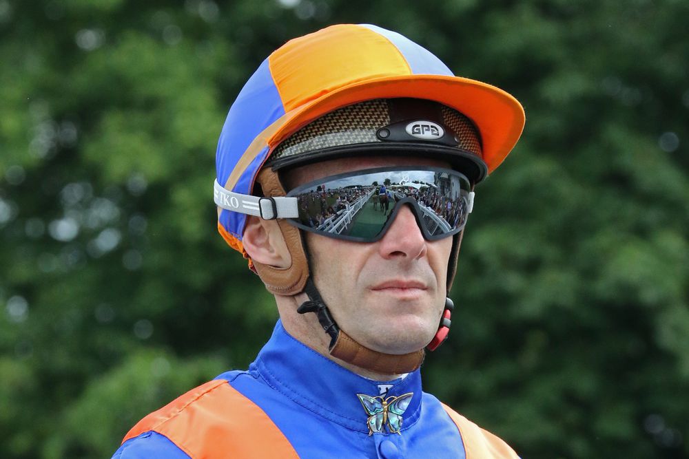 Debbie Burt - Untitled | LensCulture