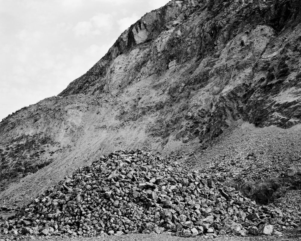 Buzzy Sullivan - Between Horizons | LensCulture