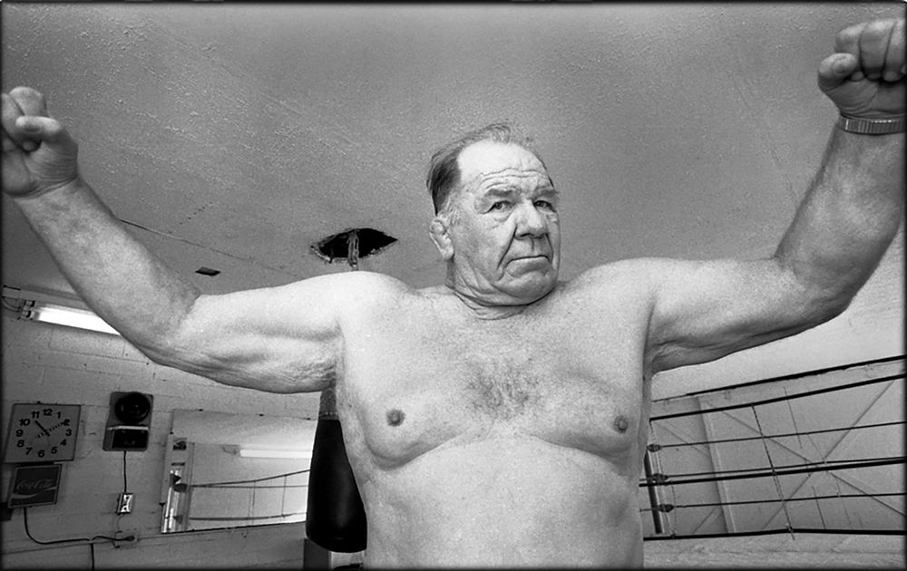 Mike Spector - Untitled | LensCulture