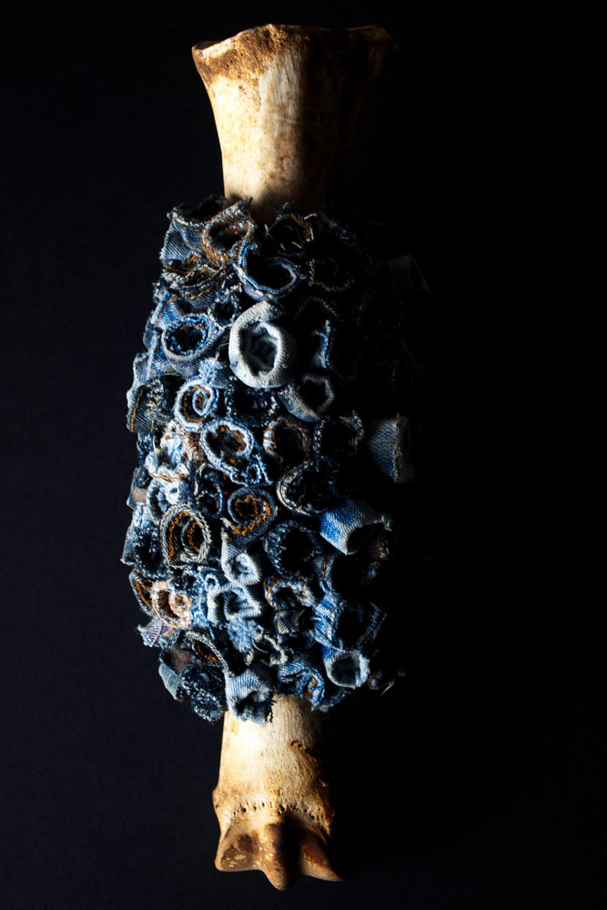 Amber Gayle - Textured Objects | LensCulture