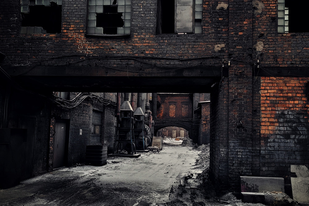 Anton Kovalchuk - Saint Petersburg, unconspicuous. Red Triangle factory ...