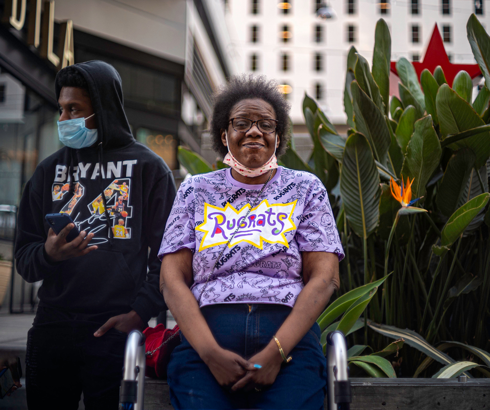 Eric Bauer - Faces from the Pandemic: Los Angeles | LensCulture