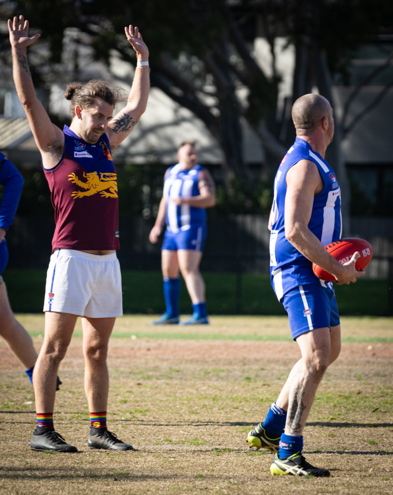 vinh nguyen - Aussie Rules Footy Seriours | LensCulture