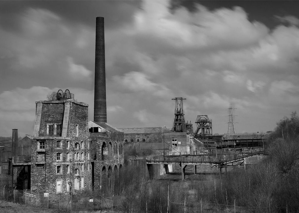 Dereliction of a Mighty Industry - LensCulture