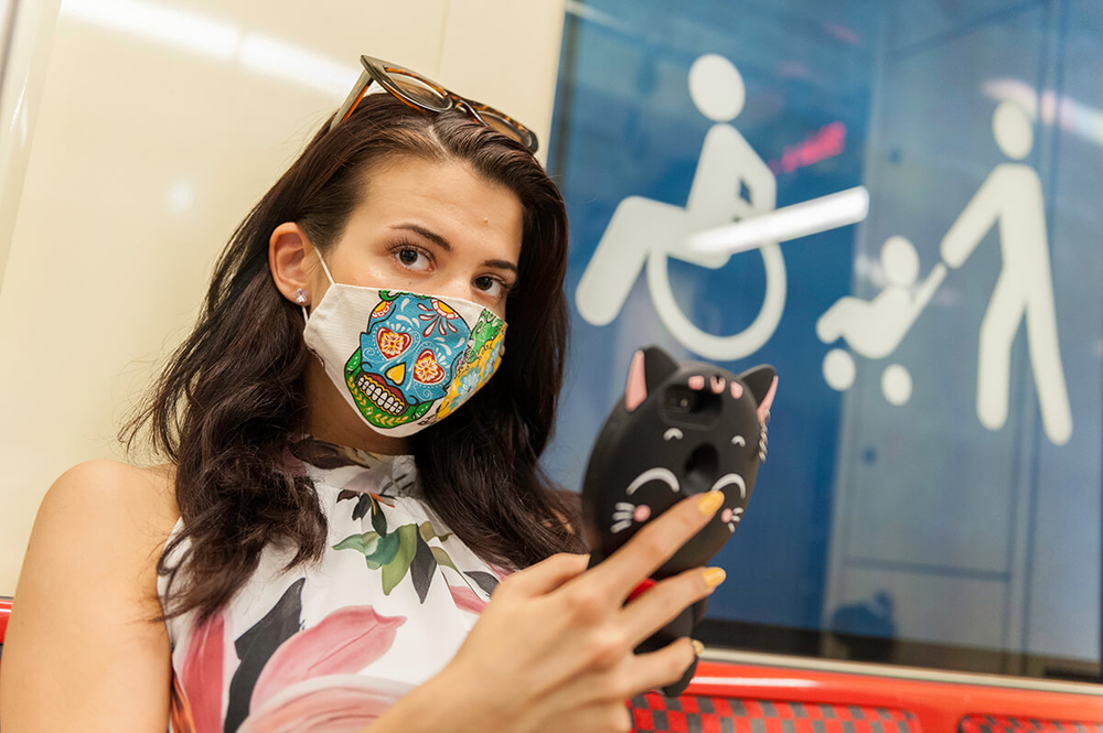 Krisztián Tóta - Kiss My Mask, I Wear My Face! | Csókold meg a maszkom ...