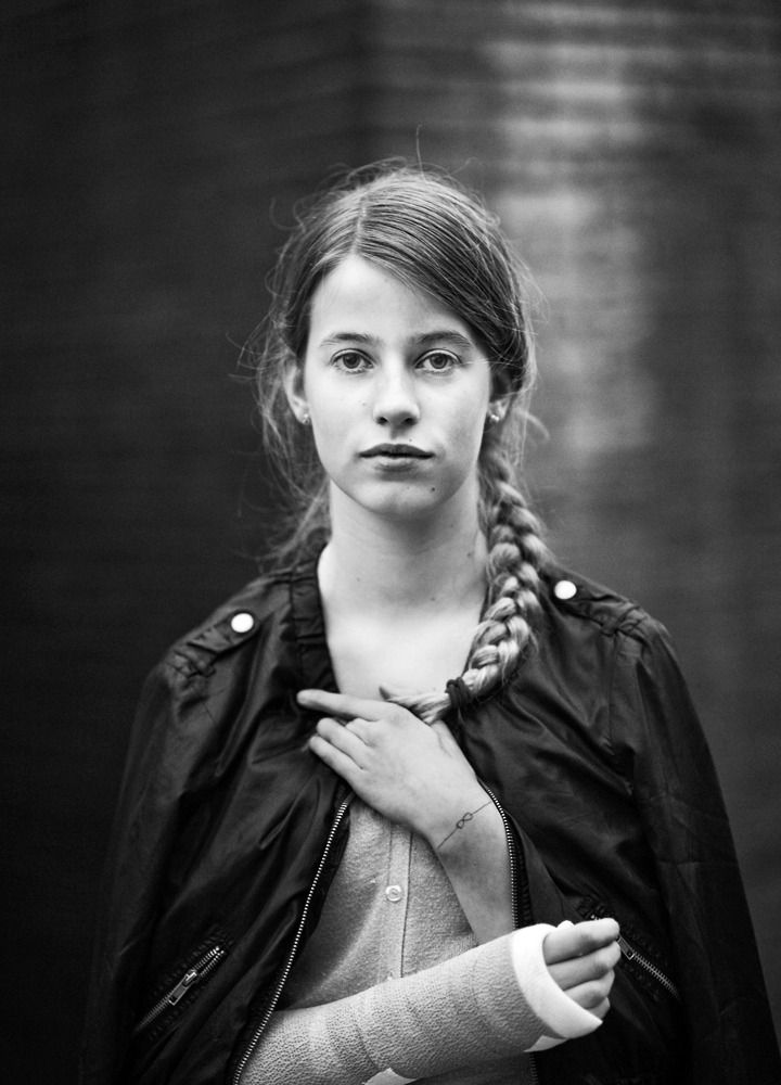 Linelle Deunk - victims of fireworks | LensCulture