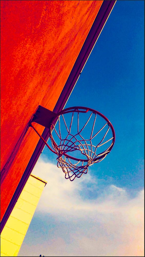 Ajyad Al Khalifa - LOOPS | LensCulture