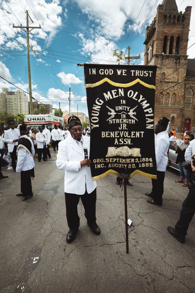 Alfonso De Haro Carbonell - Second Line, New Orleans. | LensCulture