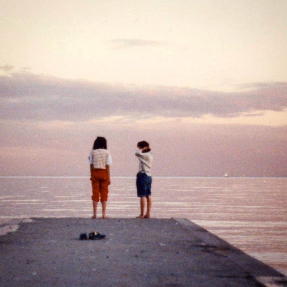 Peter Bolos - Home from home | LensCulture