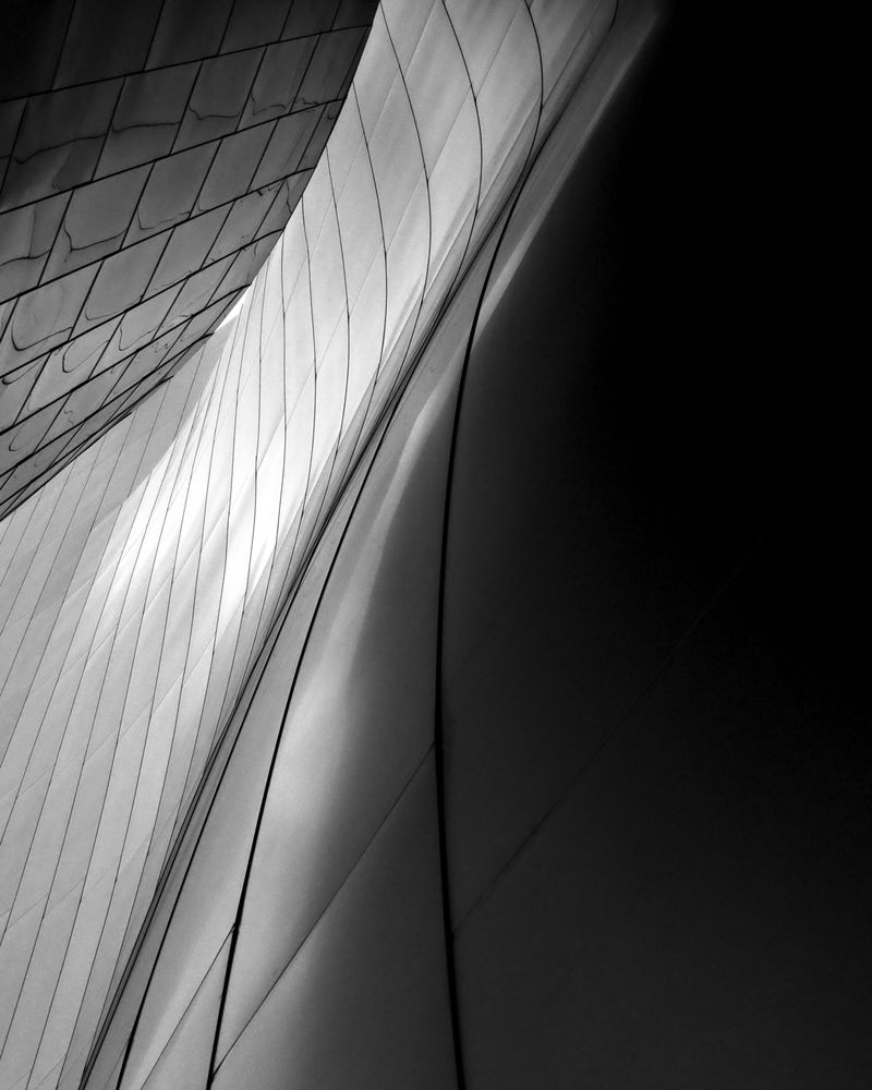 Looking - LensCulture