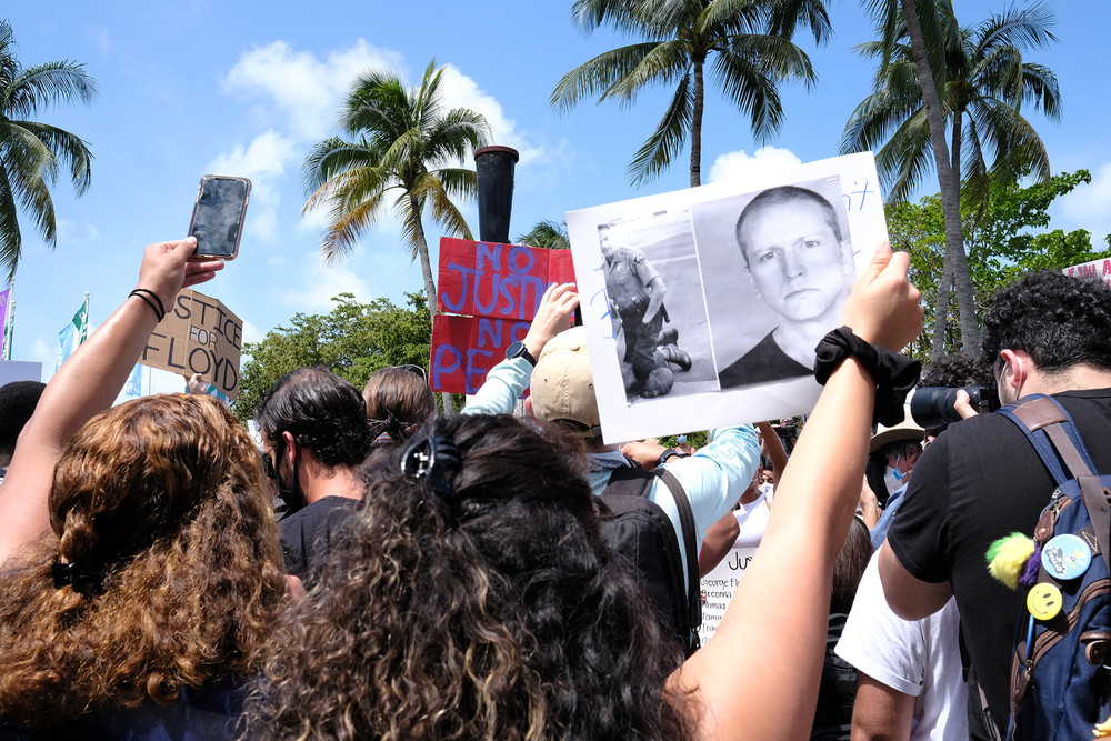 Anton Mora - JUSTICE FOR GEORGE FLOYD. MIAMI 2020 | LensCulture
