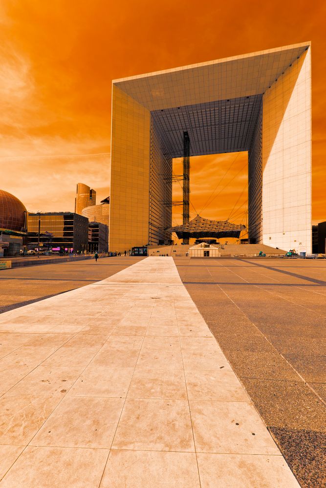 Andrea Belloni - Surreal Architectures | LensCulture