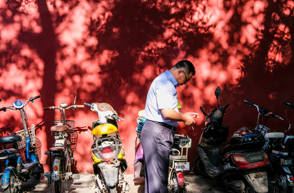 Mindy Tan Huimin - Finding Hutong, Beijing. | LensCulture