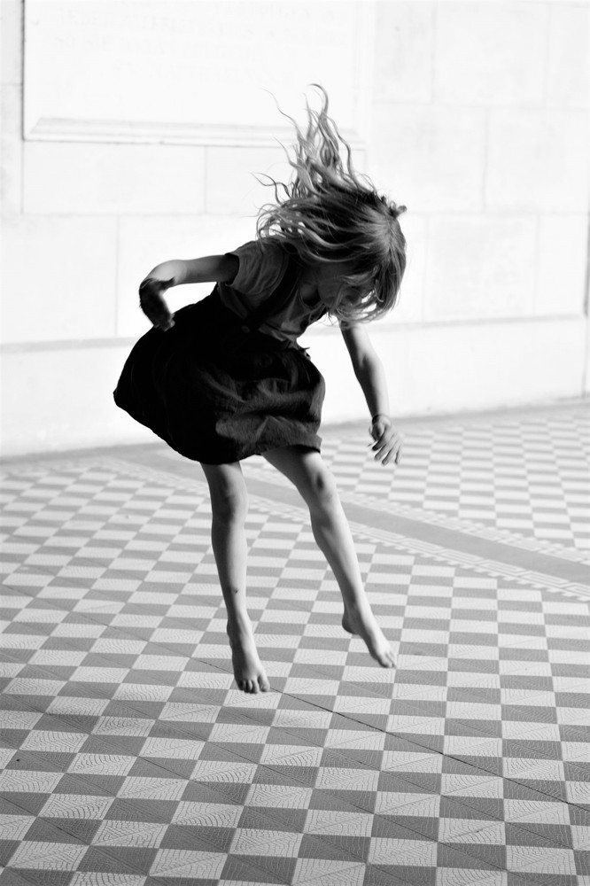 Nora Kuhn - from the series ´wild´and ´widows´ | LensCulture