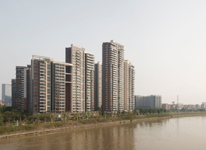 Marco Caterini - The Generic City | LensCulture