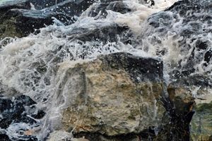 Daniel Teafoe - MAY 2020 - SPLASH (WAVES IN BLUES AND GOLD) | LensCulture