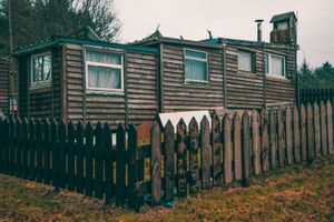 Raffaele Mosca - Carbeth Huts | LensCulture