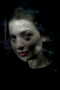 Jeremy Webb - Light painted portraits | LensCulture