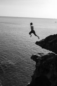 Lam Bui - At Play | LensCulture