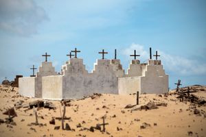 Sand Cemetery - LensCulture