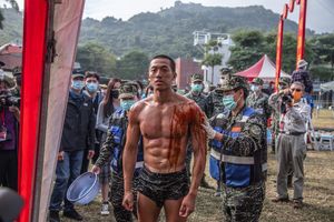 Chen Eason | LensCulture