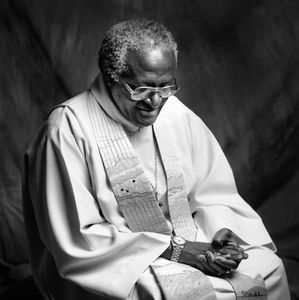 Billy Howard - Epitaphs for the Living | LensCulture