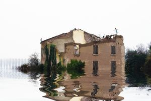 Giovanni Renna - Apocalypse is Revelation | LensCulture