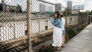 Buhan Gao - My non-existent Sister | LensCulture