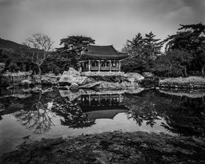 SHIM HOON KIM - Korean Pavilions Laden with the Elegance and Style of ...