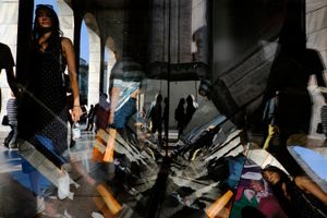 Stuart Paton | LensCulture