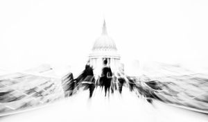 Robert Syvret - Feeling Present | LensCulture