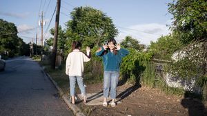Buhan Gao - My non-existent Sister | LensCulture
