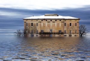 Giovanni Renna - Apocalypse is Revelation | LensCulture